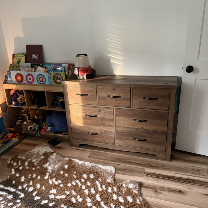 Anjuan 7 - Drawer Dresser | Foter